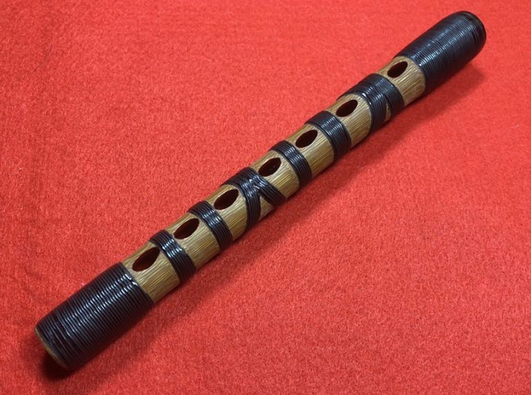 Strumenti Musicali Giapponesi: Antichi, a Corda, a Fiato, a Percussione